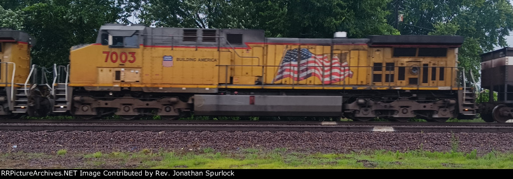 UP 7003, mid-train DPU